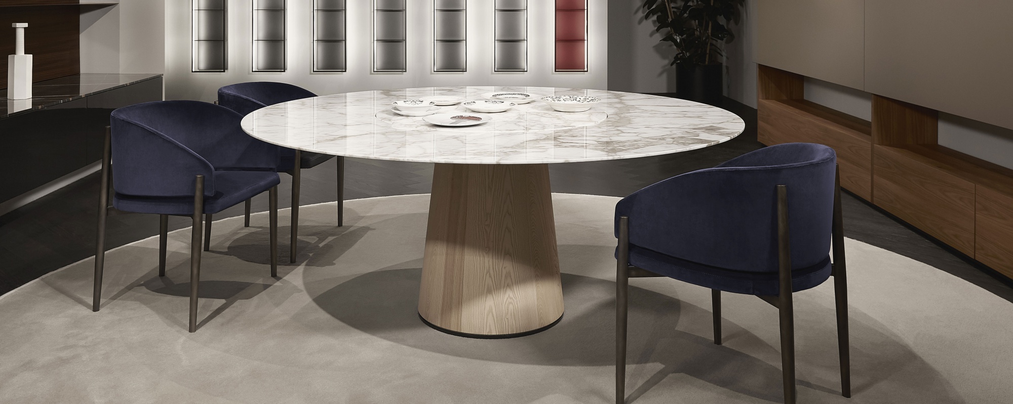 Porro Spa | Products | Collections | Frank